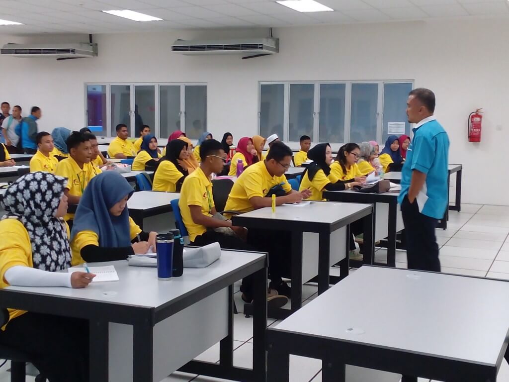 Pendidikan Percuma Di KPML - Malaysiaaktif