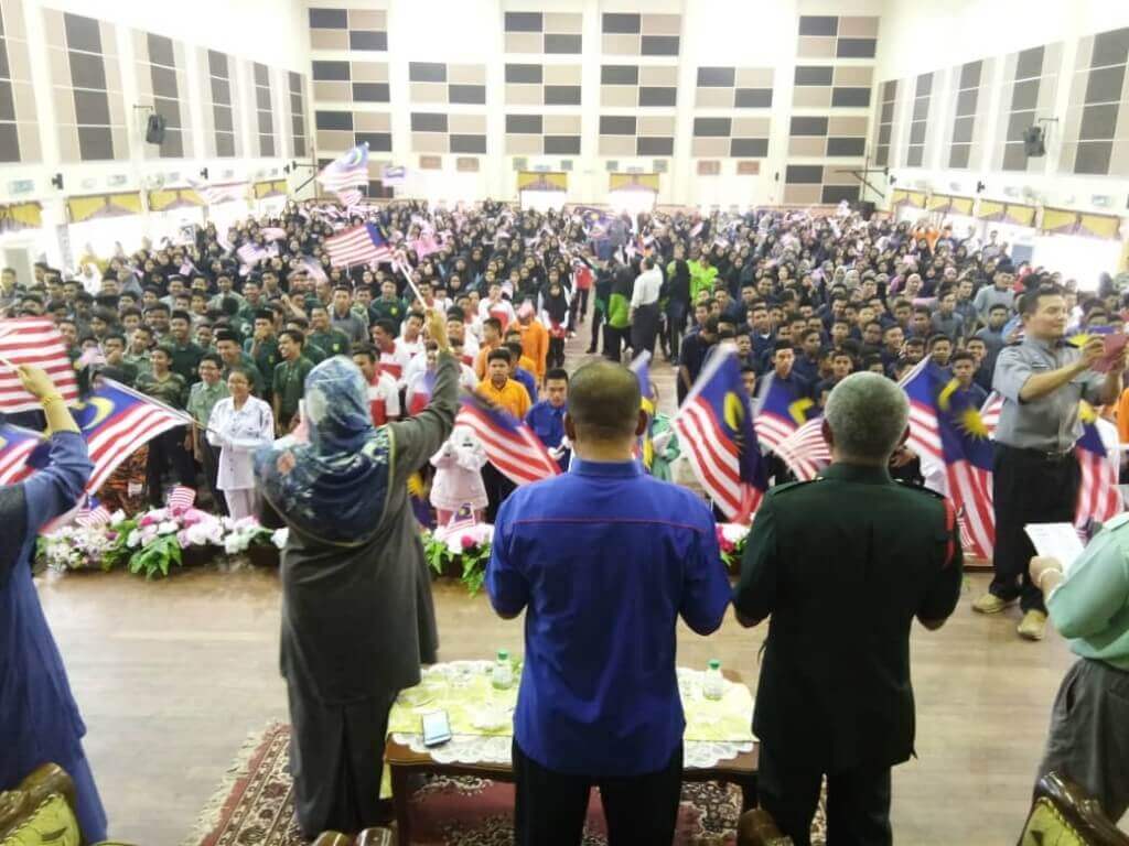 SMK Baling Hidupkan Semangat Hari Kebangsaan - Malaysiaaktif
