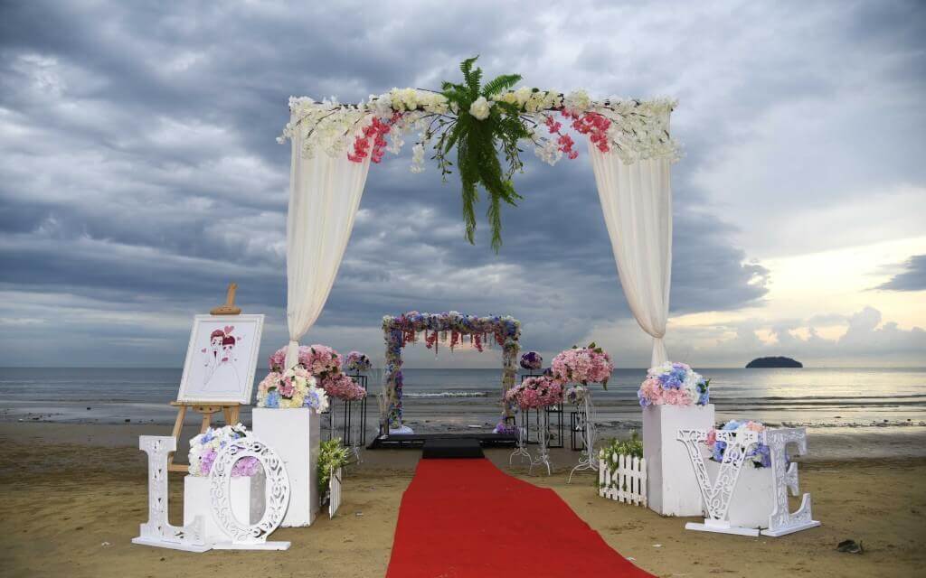 Disebalik Majlis Perkahwinan Yang Sempurna - Malaysiaaktif