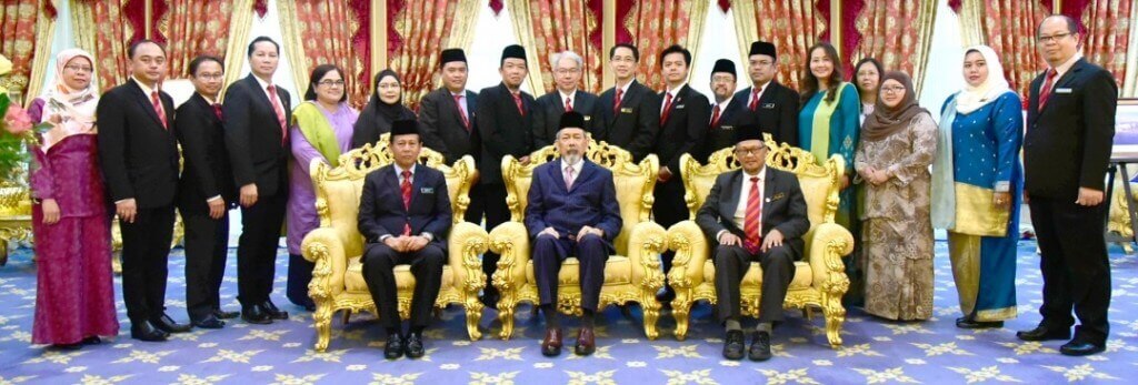 Tun Juhar Terima Kunjungan Hormat Mayor Bandaraya Kota Kinabalu ...