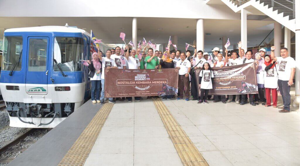 Telur Rebus, Kacang, Kochung - Menu Nostalgia Kereta Api Wap ...