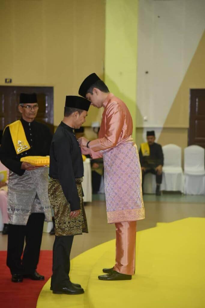250 Terima Darjah Kebesaran Dan Pingat Negeri Pahang - Malaysiaaktif