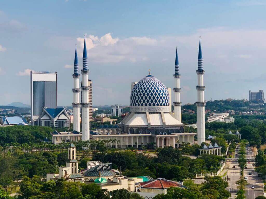 Semua Masjid dan Surau di Selangor Dibuka Bermula 3 Julai – Malaysiaaktif Semua Masjid dan Surau di Selangor Dibuka Bermula 3 Julai – Malaysiaaktif