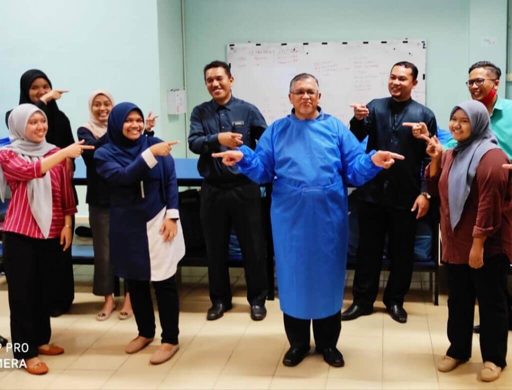 COVID-19 : BriSK Sumbang PPE Bantu Pejuang Barisan Hadapan - Malaysiaaktif