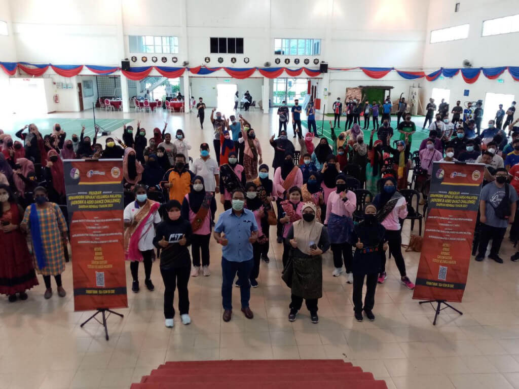 Senamrobik Pupuk Semangat Sepakat Keluarga Malaysia - Malaysiaaktif