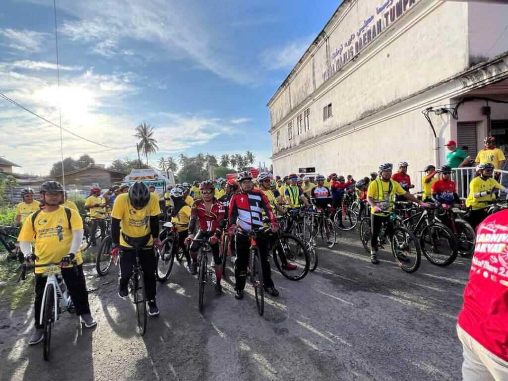 Usia Bukan Penghalang Juarai Kejohanan Berbasikal - Malaysiaaktif