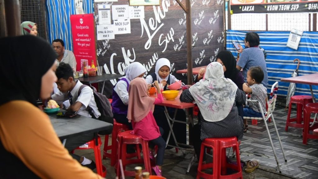 Kak Leha Bihun Sup Saji Hidangan Harga Berpatutan - Malaysiaaktif