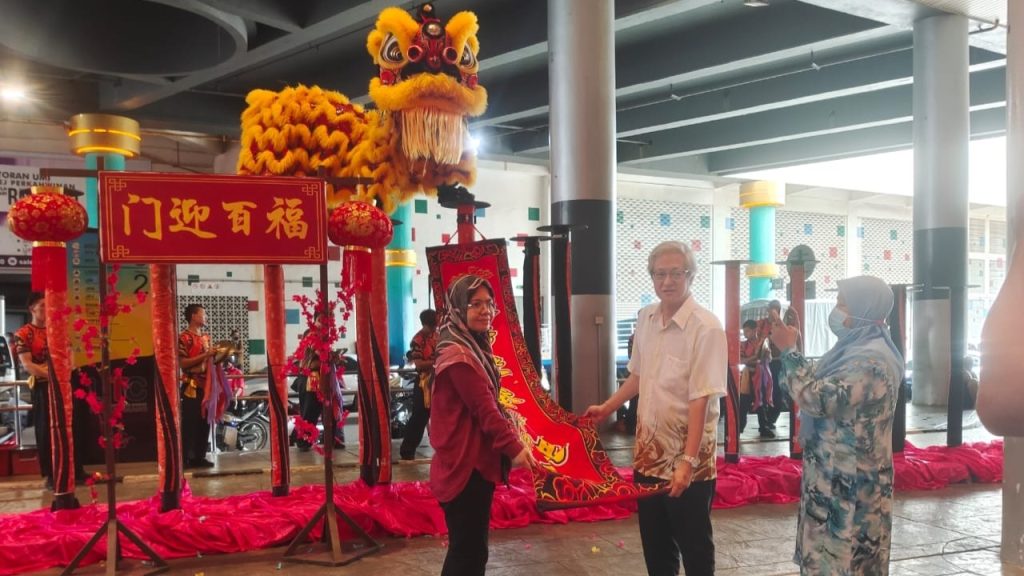 Tarian Singa Simbolik Tahun Baru Cina - Malaysiaaktif
