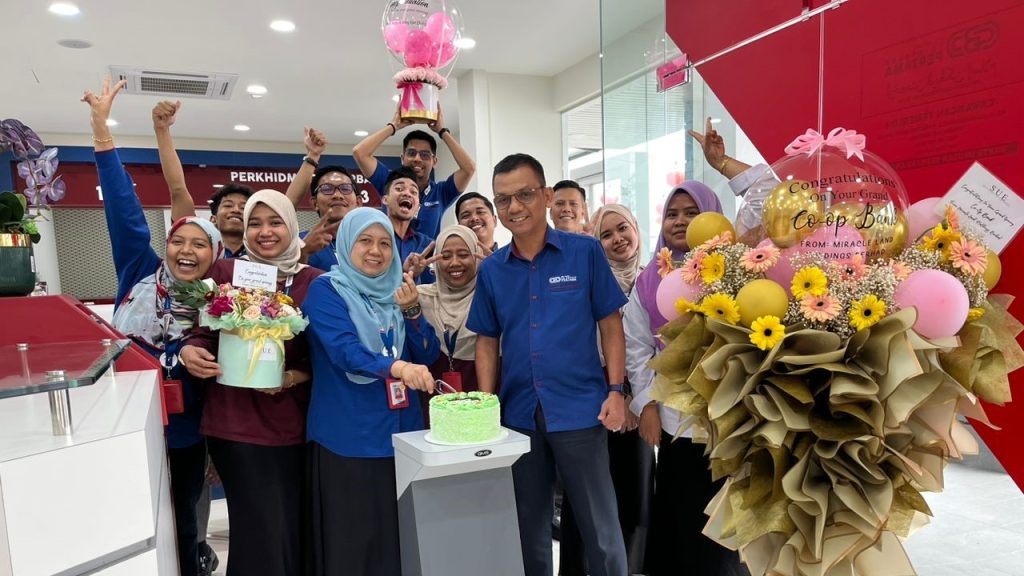 Koperasi Co-op Bank Pertama Temerloh Terima Sambutan Menggalakkan ...