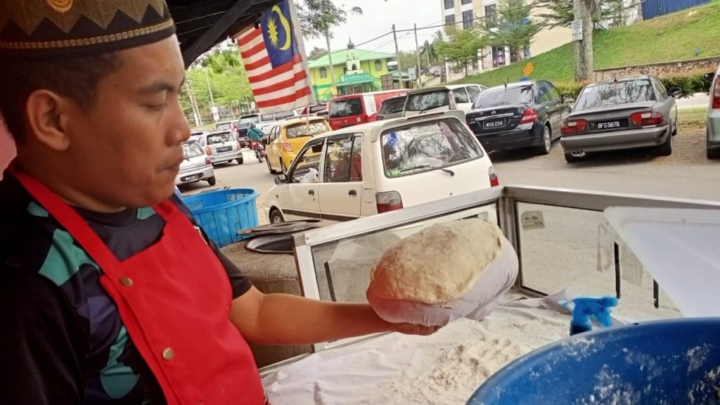 Roti Paye Melayu Kuala Krai - Malaysiaaktif