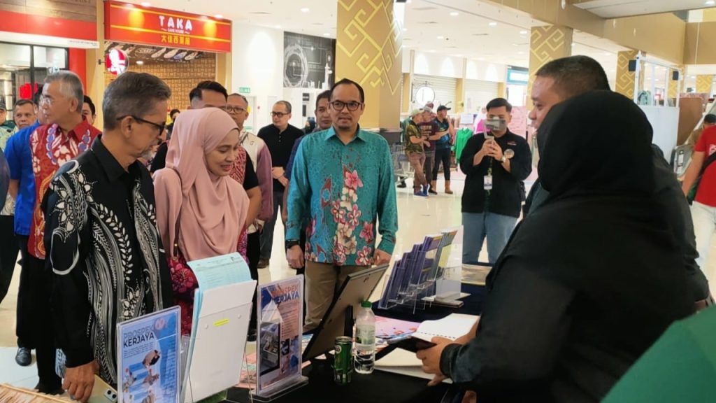 PolyCC Platform Kebolehpasaran Graduan Negara - Malaysiaaktif