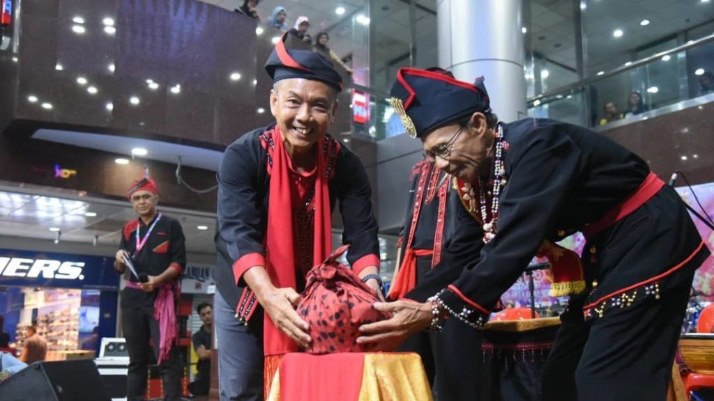 Mukun SeBorneo Pentas Merasai Kesenian Kadayan Dan Brunei - Malaysiaaktif