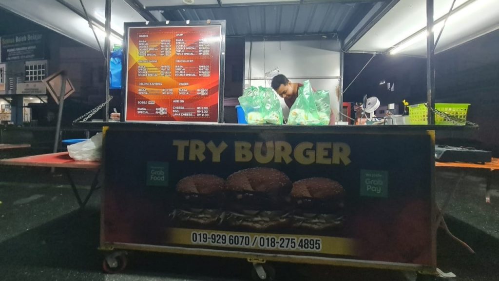 Gerai Burger Tepi Jalan Masih 'Meriah' - Malaysiaaktif