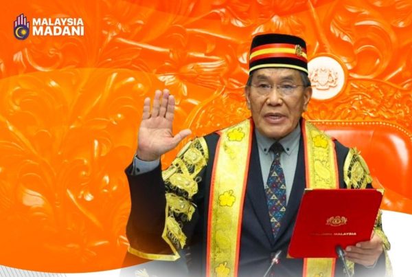 Senator Datuk Mutang Tagal | Yang Dipertua Dewan Negara ke-20 ...