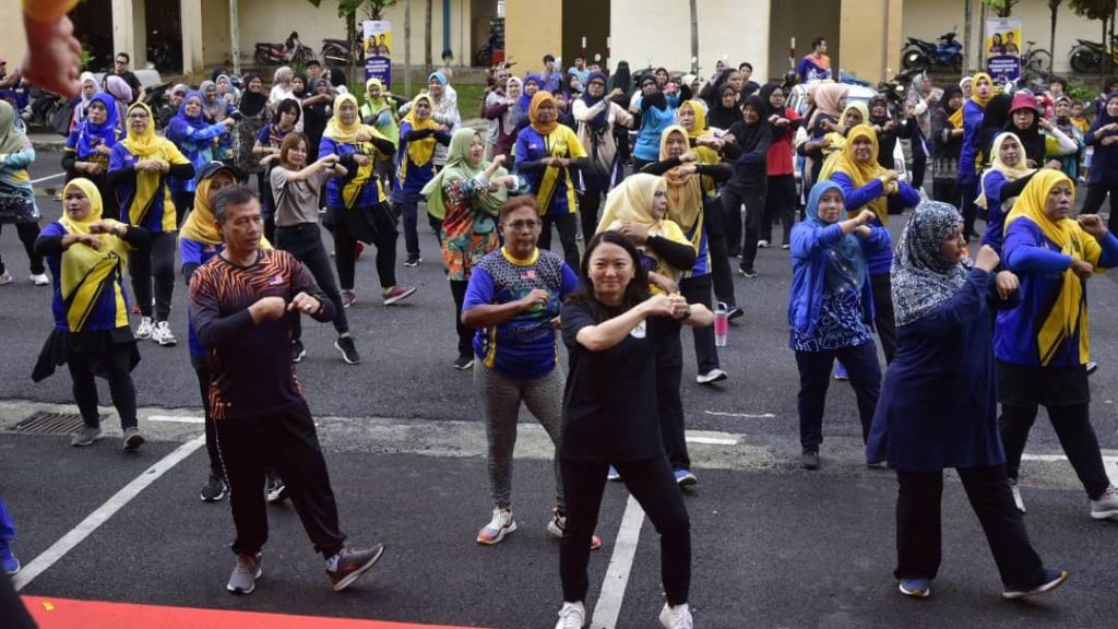 32 Siri Senamrobik Komuniti Bagi Menggalakkan Gaya Hidup Aktif Rakyat ...