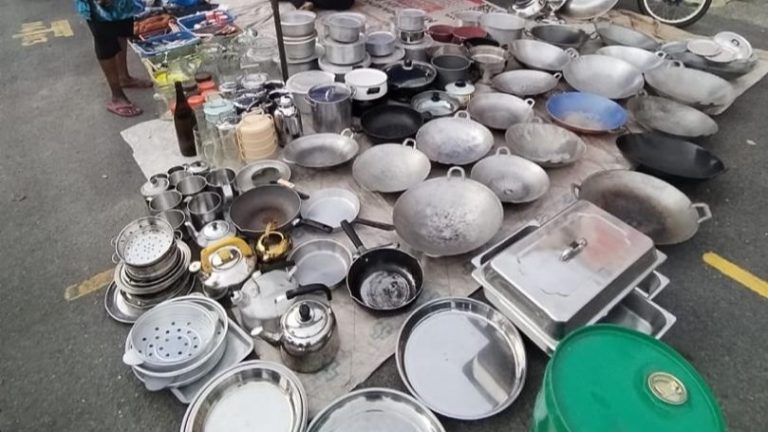 Pasar Pagi ‘Vintaj’ Kampung Berjaya Menggamit Pengumpul Barang Lama ...
