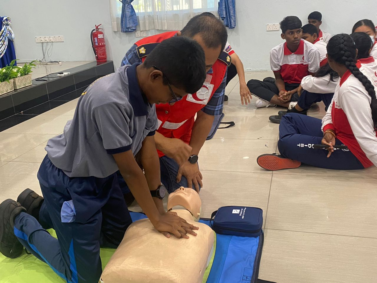 PBSMM Latih Pelajar Hadapi Situasi Kecemasan - Malaysiaaktif