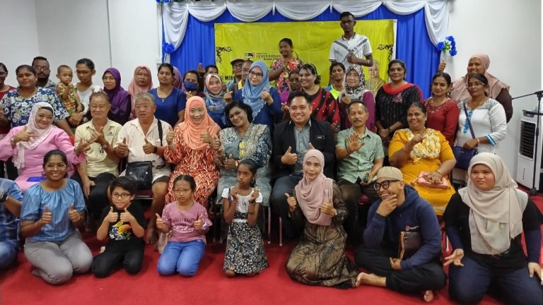 Laungan ‘daulat Tuanku Iringi Tayangan Istiadat Pertabalan Yang Di Pertuan Agong Ke 17