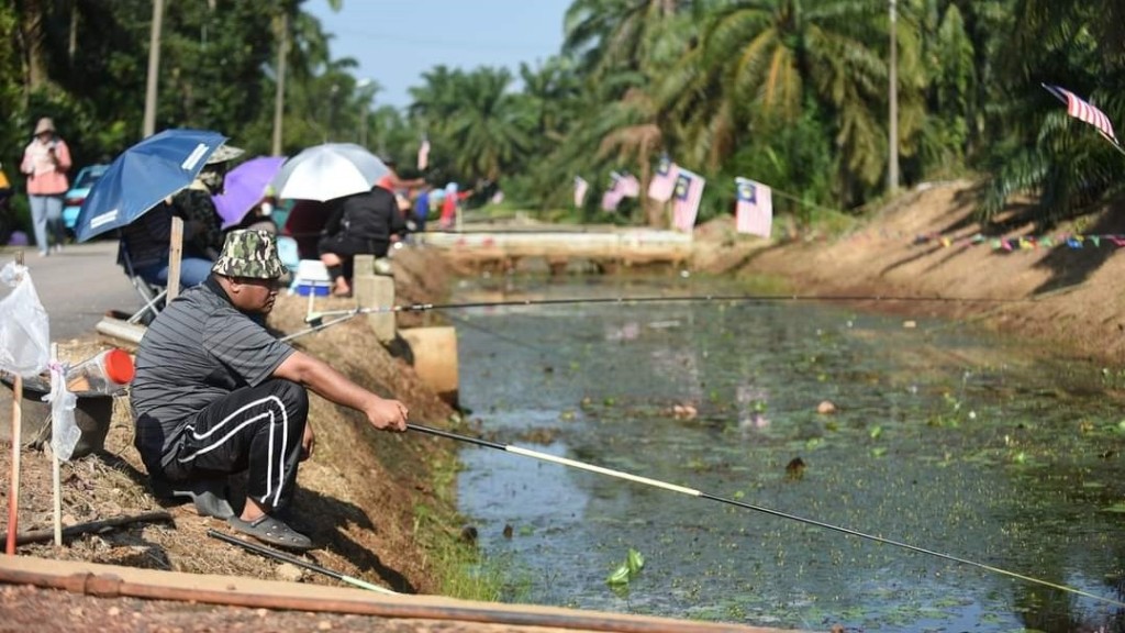 Pertandingan Memancing Puyu Di Karnival Kita MADANI Dapat Sambutan Luar ...