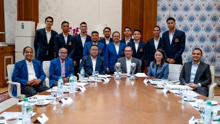 Perdana Menteri - RM10,000 Untuk Setiap Pemain Dan Jurulatih Pasukan ...