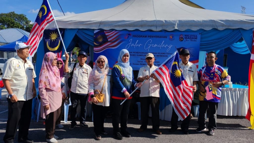 PAWE Teluk Menegun Sahut Inisiatif 1 Rumah 1 Jalur Gemilang - Malaysiaaktif