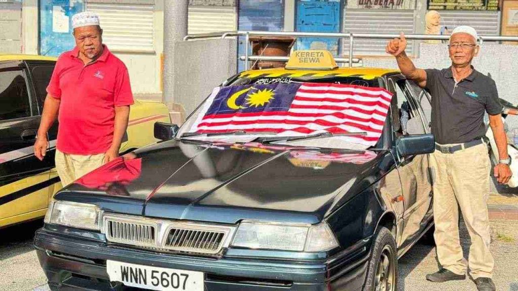 Pemandu Teksi Di Kuala Terengganu Bangga Kibar Jalur Gemilang ...