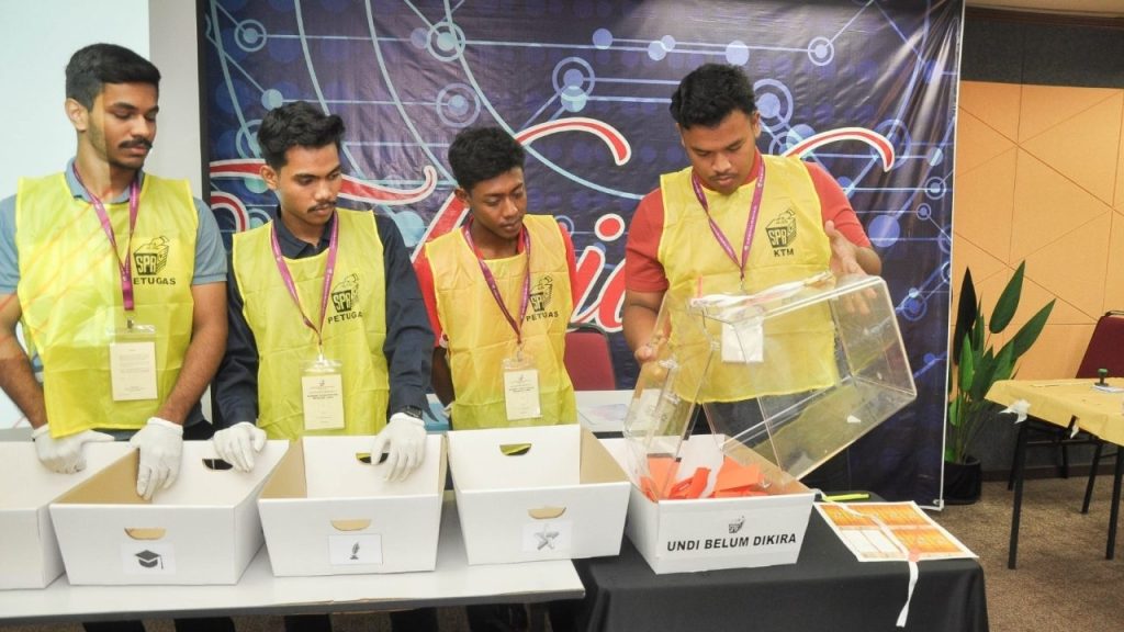 Simulasi Mengundi Beri Pendedahan Awal Proses Pilihan Raya - Malaysiaaktif