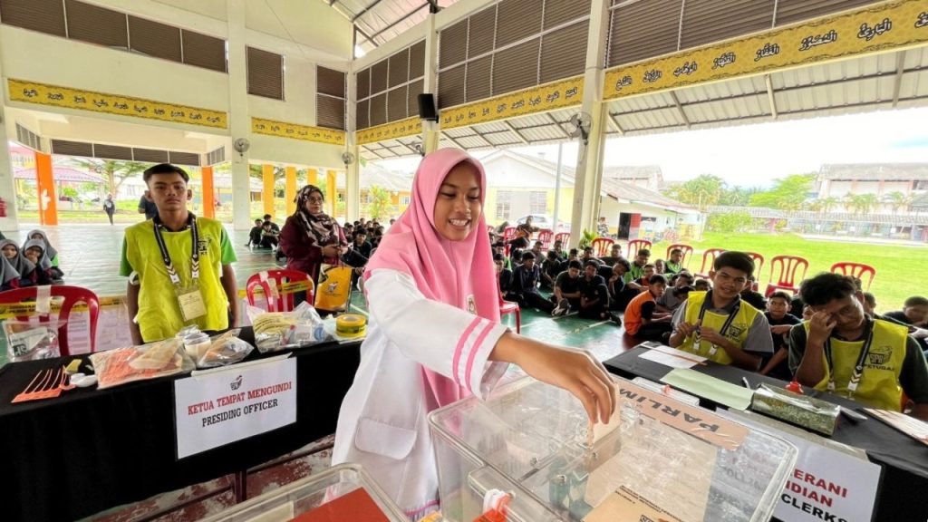 Simulasi Pilihan Raya Beri Pendedahan Awal Bakal Pengundi Gen Z ...