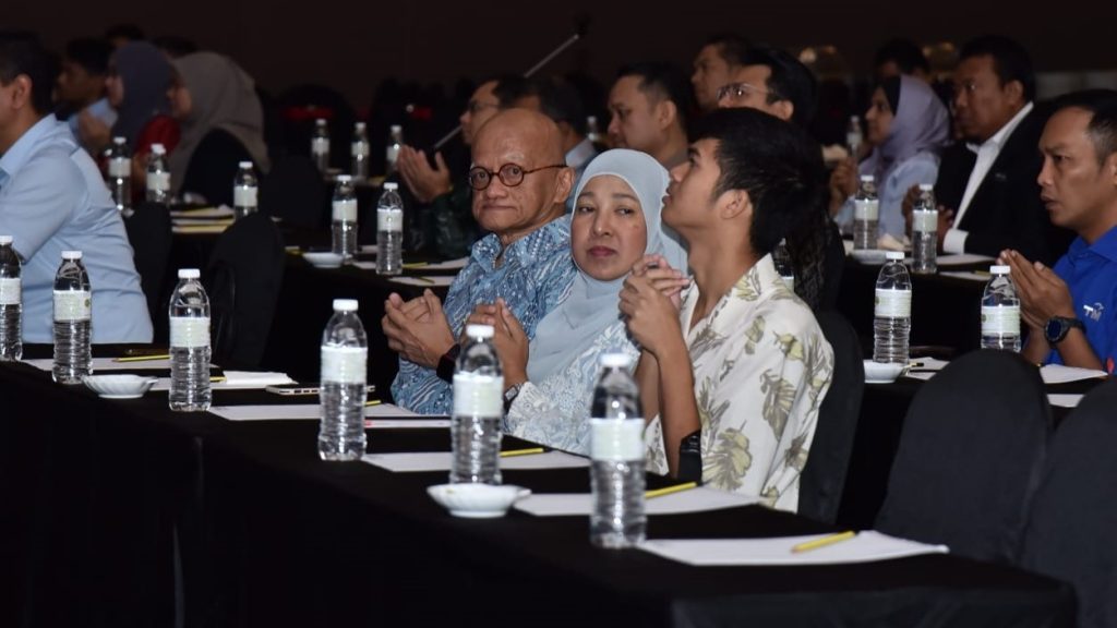 Mohamed Jamil Ahmad Terima Anugerah Tokoh Perancang Bandar Pulau Pinang ...