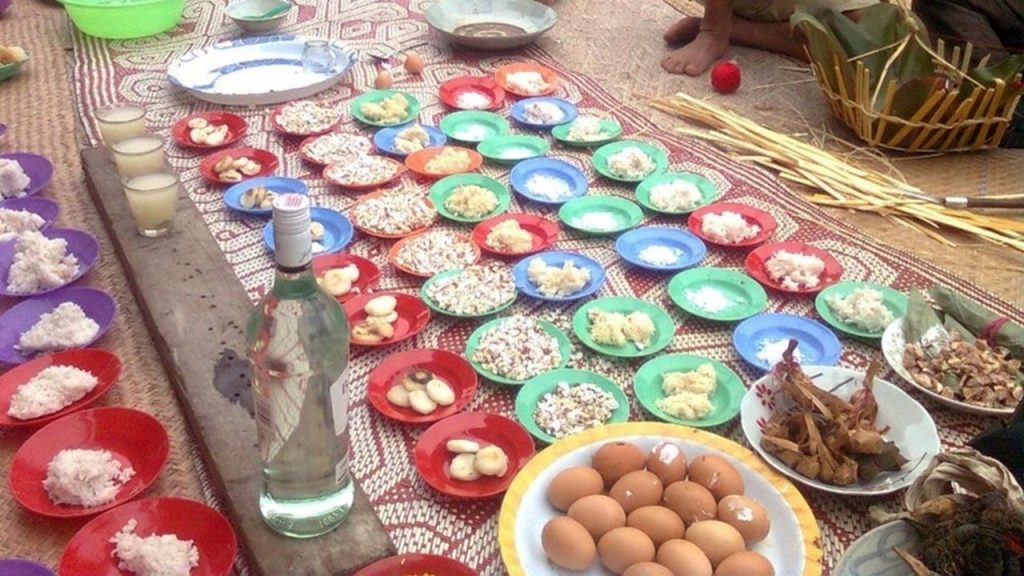 ‘Miring’ Upacara Unik Kaum Iban Di Sarawak - Malaysiaaktif