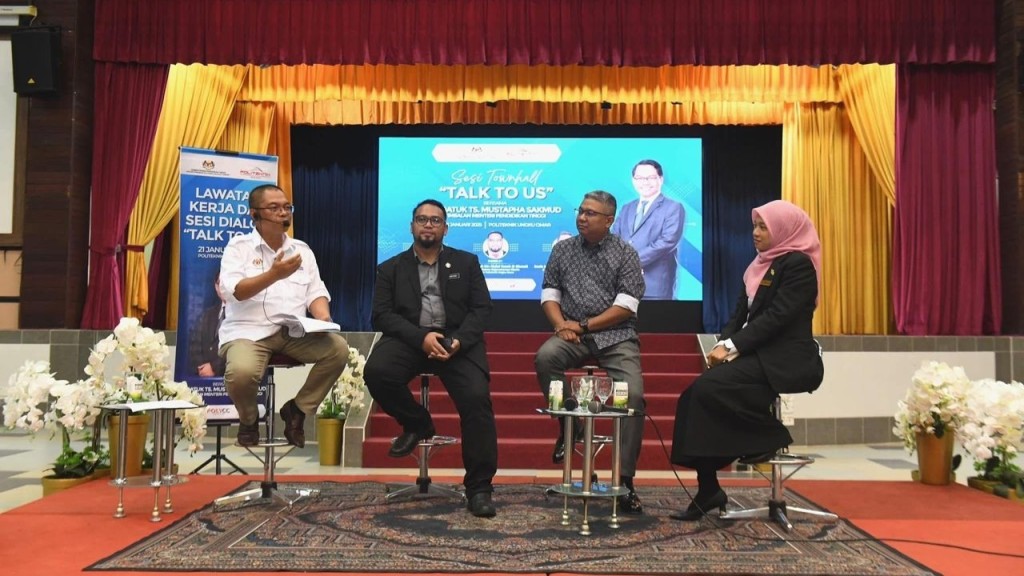 KPT Pentingkan Keseimbangan Sahsiah Dan Teknologi Moden Pelajar ...