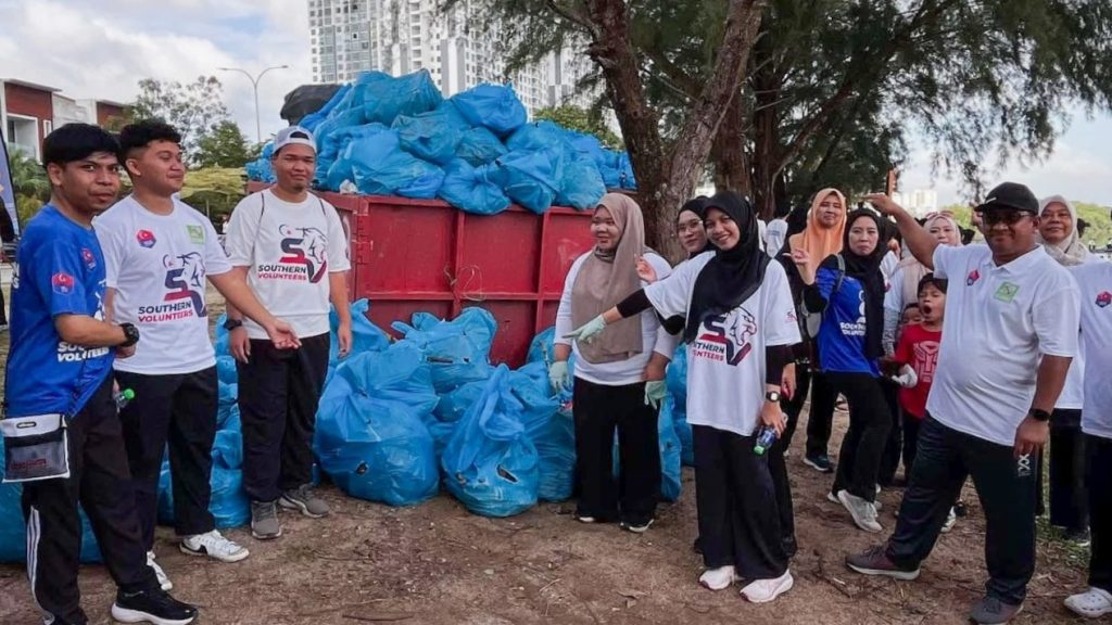Pelajar PMJB Jayakan Program Southern Volunteers Go Green - Malaysiaaktif