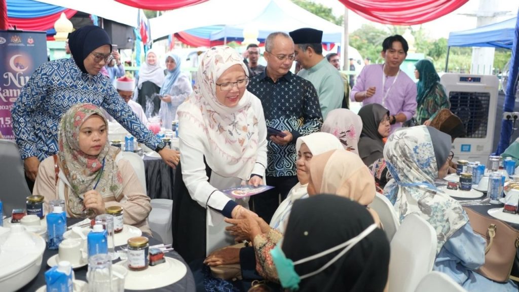Nur Ramadan 2025 Agih Bantuan RM300 Ribu Kepada Labuan - Malaysiaaktif