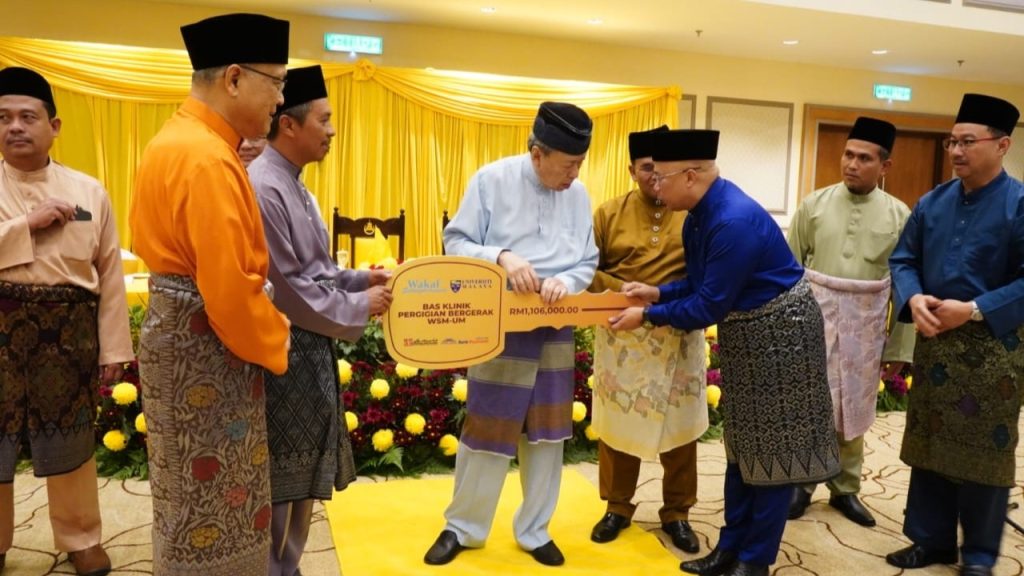 Sultan Selangor Berkenan Terima Sumbangan Wakaf Bernilai RM401,986.55 - Malaysiaaktif