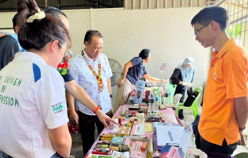Program Jelajah ANMS 2025 Terima Sambutan Hangat Kampung Stass Bau - Malaysiaaktif