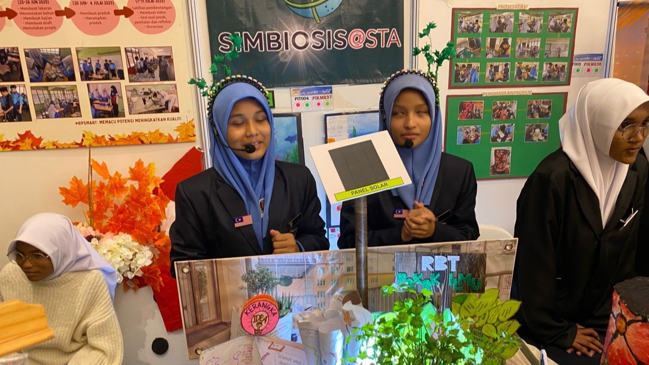 K-SEMAnIS Platform Transformatif Dalam Pendidikan Teknologi Moden ...