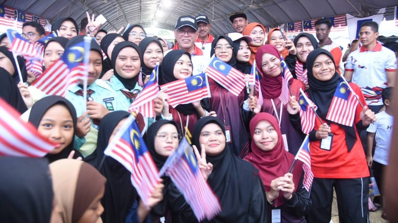 MB Pahang Seru Rakyat Kibarkan Jalur Gemilang - Malaysiaaktif