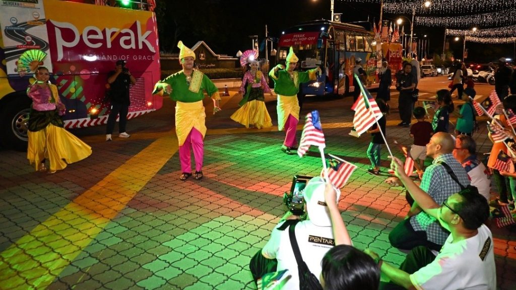 PENTARAMA, Perak Transit Bawa Mesej Kenegaraan - Malaysiaaktif