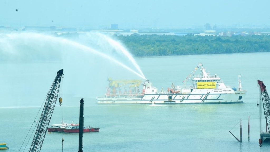 Sultan Selangor Berkenan Rasmi Menara Dius Api Jabatan Laut Malaysia - Malaysiaaktif