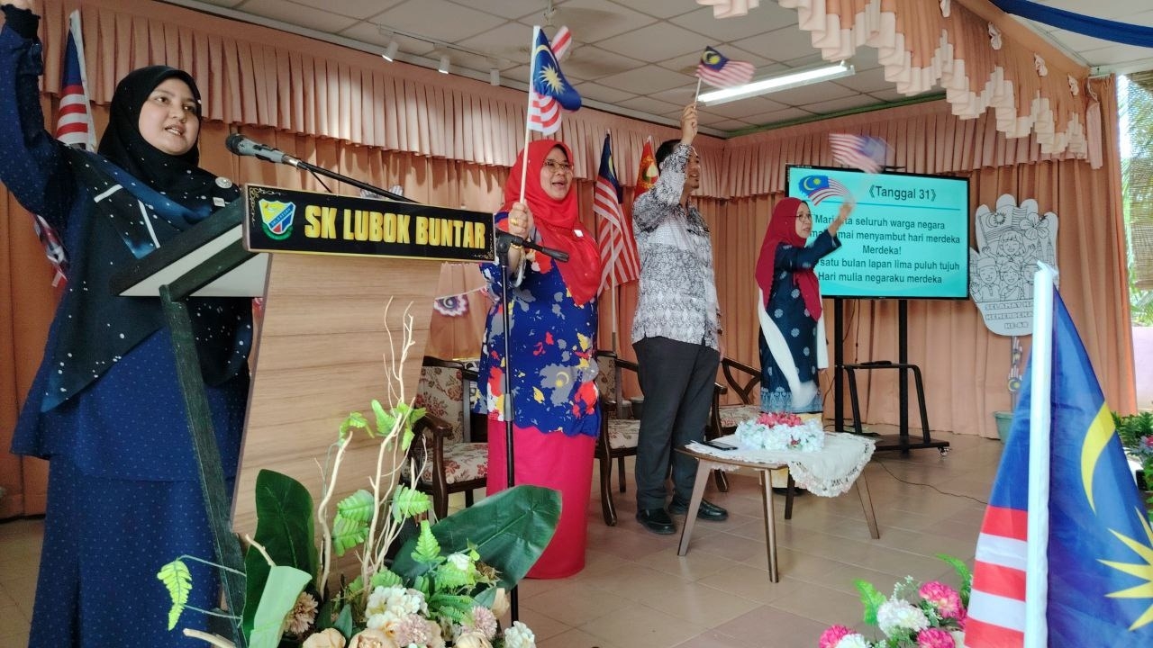 Semarak Merdeka: Warga SK Lubuk Buntar Hayati Erti Kemerdekaan ...