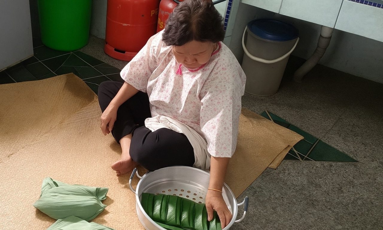 Kelupis Makanan Kegemaran Keluarga Silun - Malaysiaaktif