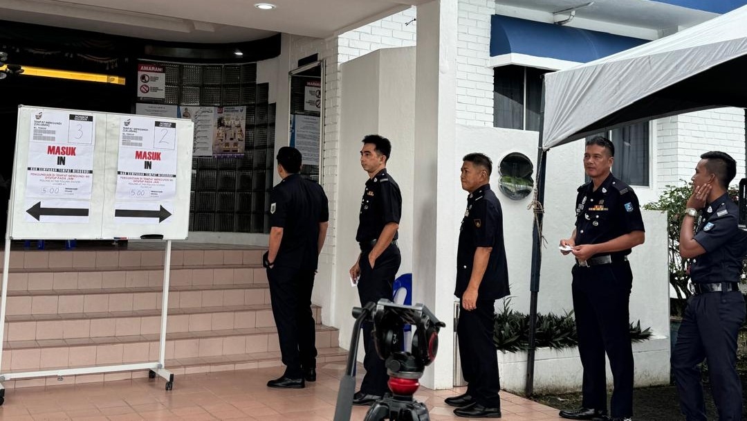 PDRM Bersiap Sepenuhnya, Pengundian Awal PRN Sabah Ke-17 Berjalan ...