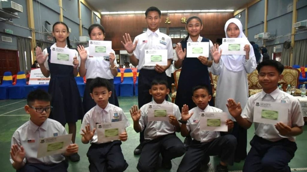 46,382 Murid Di Perlis Terima BAP 2026 - Malaysiaaktif