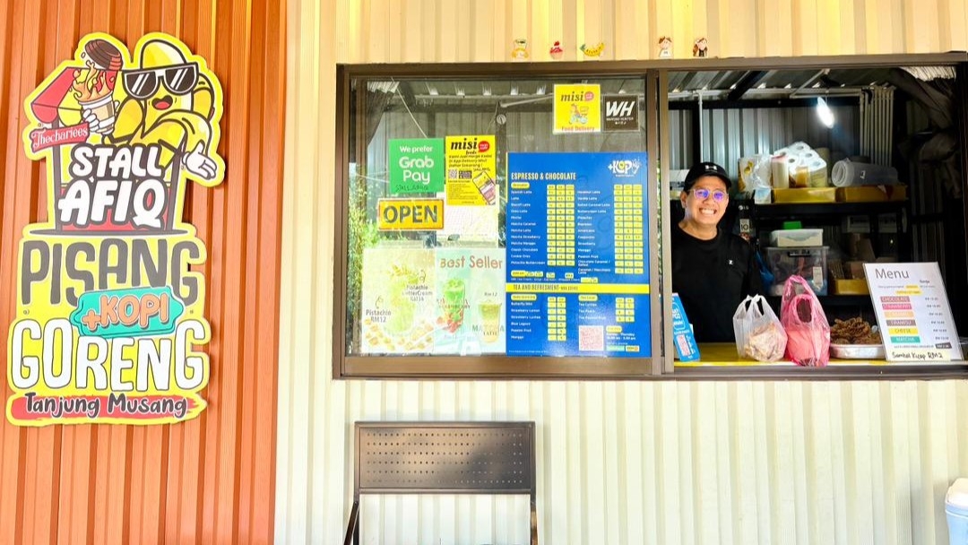 Transformasi Stall Afiq Pisang Goreng Tarik Pelanggan Dengan Menu ...